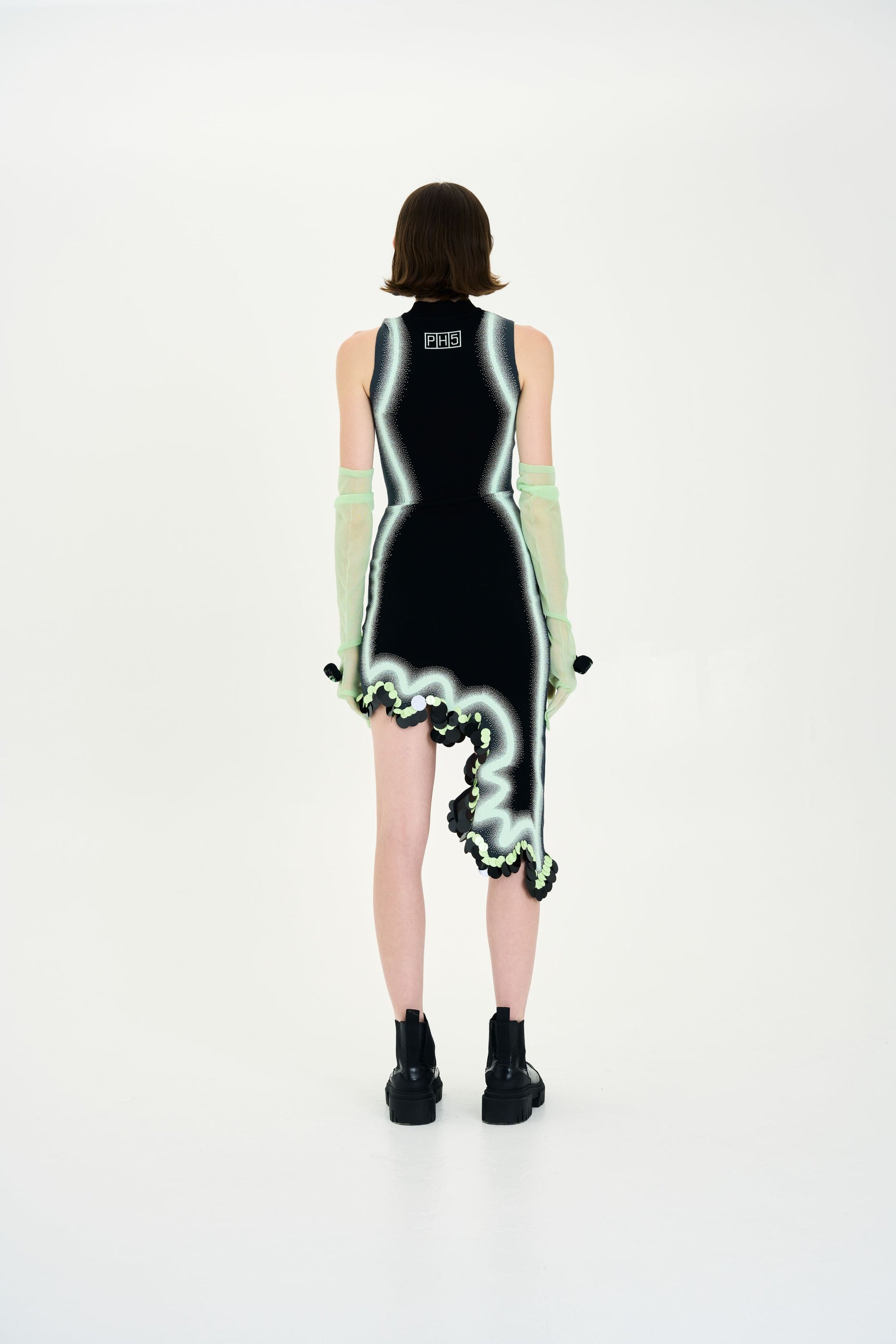 LILA SIGNATURE WAVY DRESS WITH SEQUINS– PH5