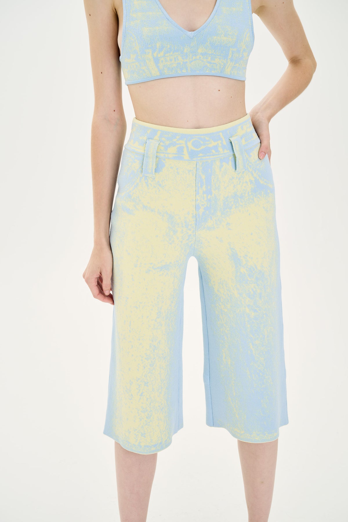 LYCHEE FAKE DENIM PRINT SHORTS– PH5